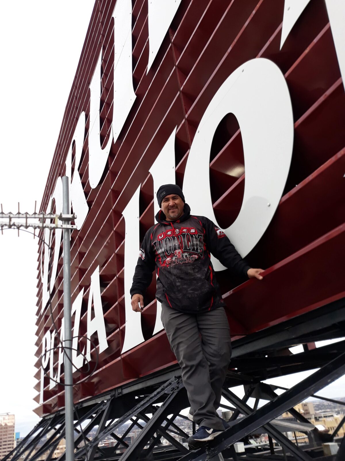 Garcia Signs, Electric, and A/C – Customize Signs